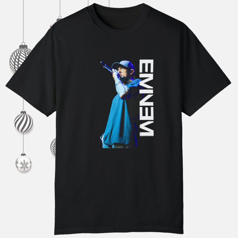 Eminem Mic Pose T-Shirt - TokoPyramid